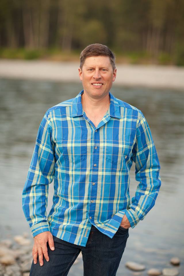 Shannon Stowell -- Who's Who in Travel